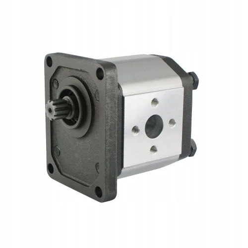 Hydraulikpumpe für einen CARRARO-Traktor, welle mit 9 Fräsern ...